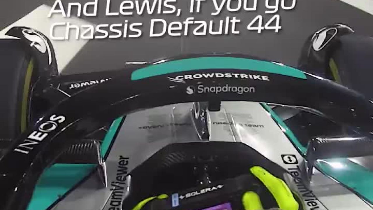 [@F1] Stick around for Mercedes' steering wheel surprise for Lewis in ...